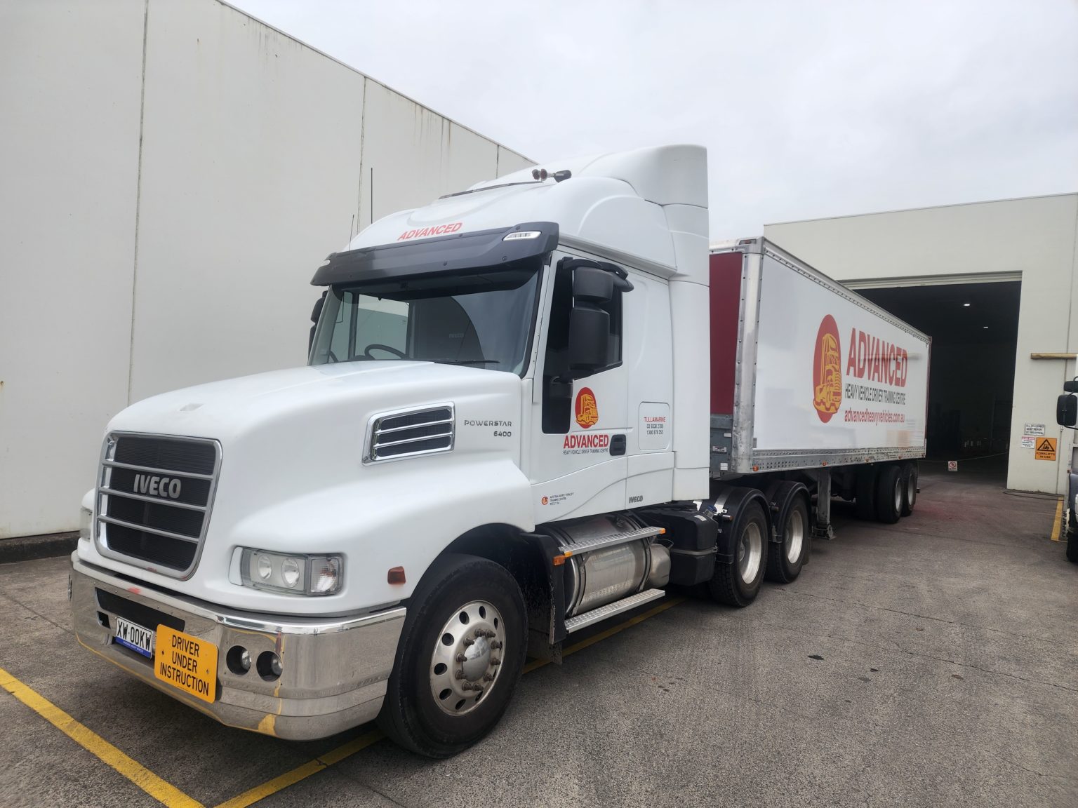 Driver Training for Truck Licence - Advanced Heavy Vehicle Driver ...