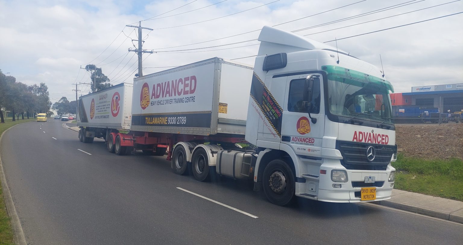Multi-Combination (MC) Vehicle - Advanced Heavy Vehicle Driver Training ...